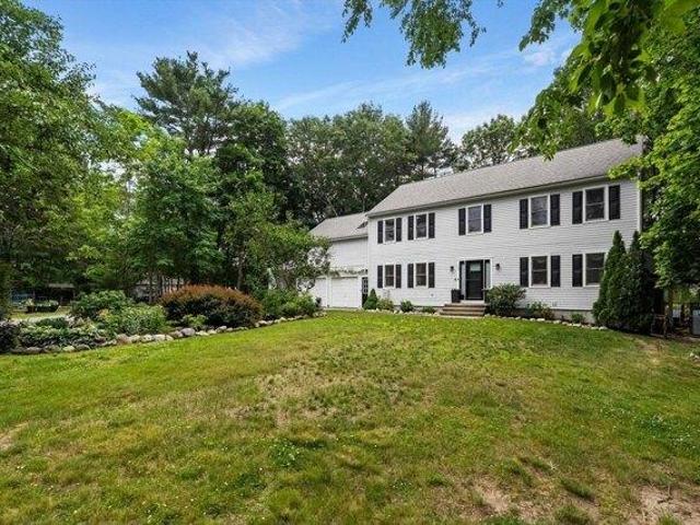 house with 4 bedroom, Weymouth MA DS104112611