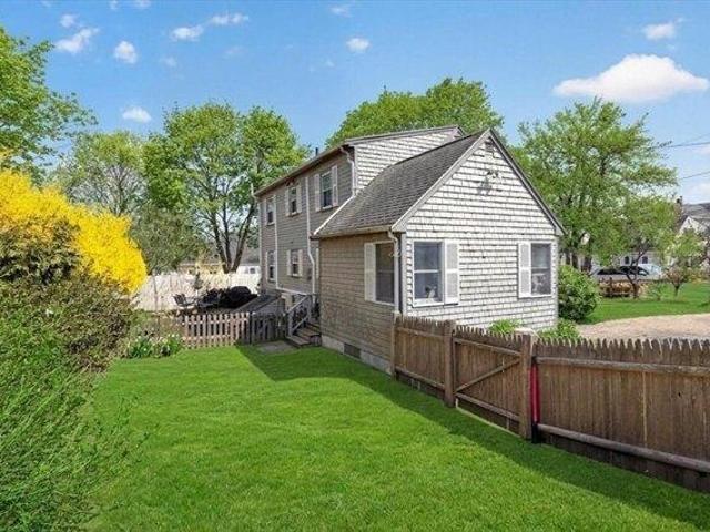house with 4 bedroom, Weymouth MA ES103498783