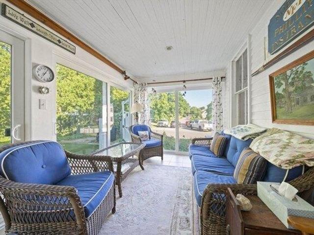 house with 4 bedroom, Weymouth MA ES103807182