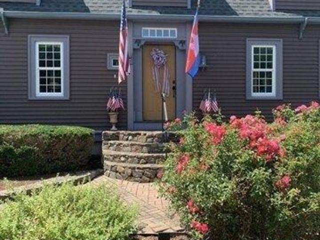 house with 4 bedroom, Weymouth MA ES104759306