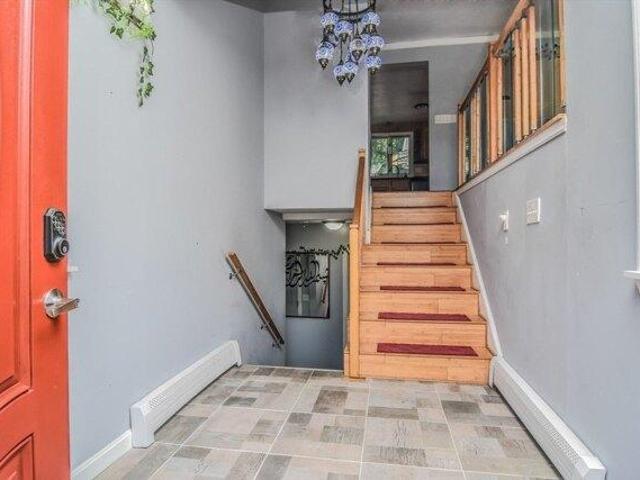 house with 4 bedroom, Weymouth MA ES105114340