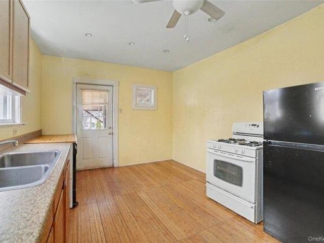 house with 4 bedroom, White Plains NY DS101800681