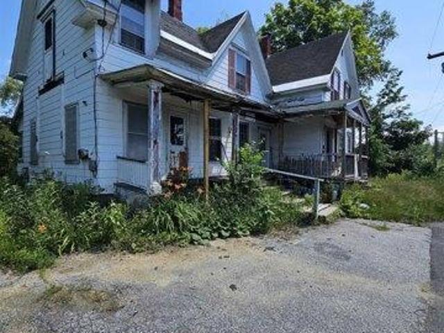house with 4 bedroom, Whitefield NH ES105105750