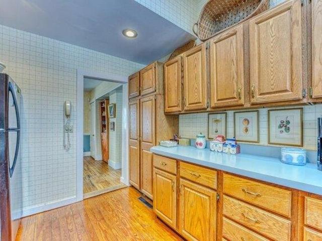 house with 4 bedroom, Whitefield NH ES103033906
