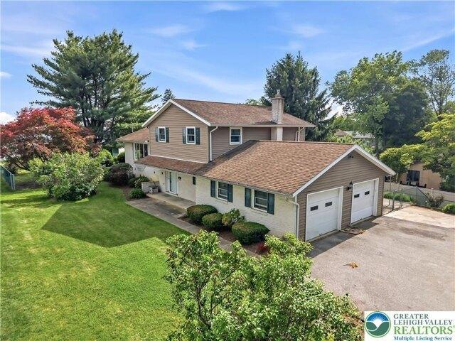 house with 4 bedroom, Whitehall PA DS103625510