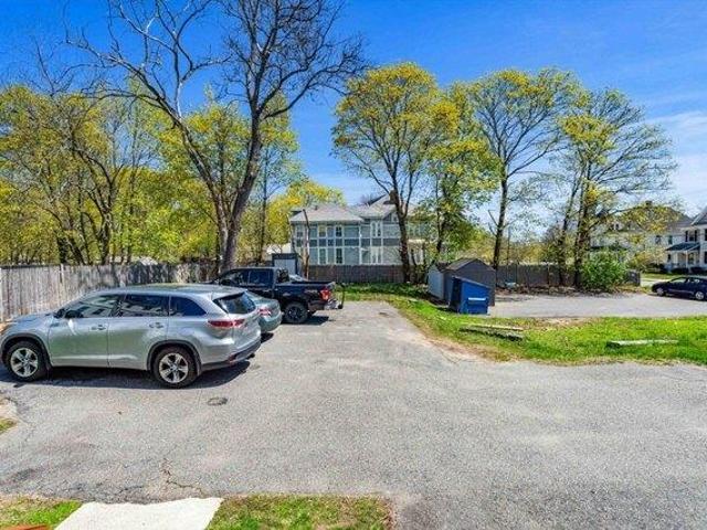 house with 4 bedroom, Whitman MA DLS103072544