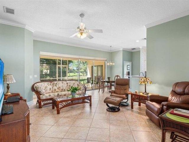 house with 4 bedroom, Winter Haven FL ES104899805