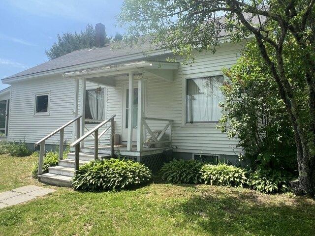 house with 4 bedroom, Winterport ME ES104043814