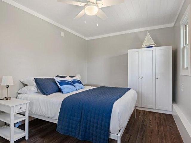 house with 4 bedroom, Winterport ME ES105191308