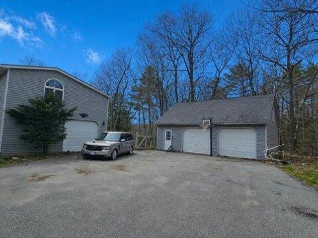house with 4 bedroom, Winterport ME ES103036232