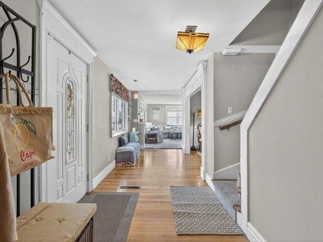 house with 4 bedroom, Winthrop MA ES103588407