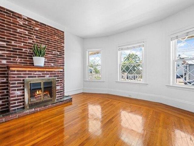 house with 4 bedroom, Winthrop MA ES103850068