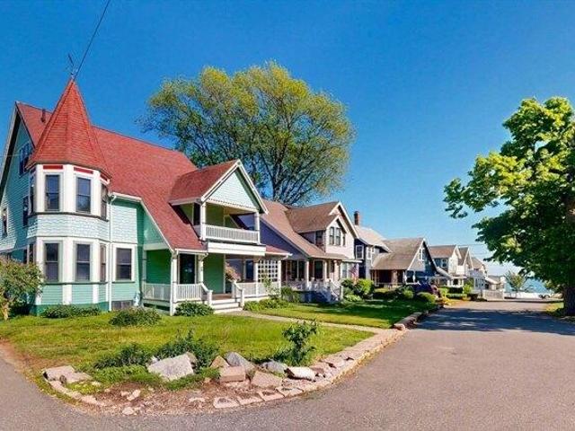 house with 4 bedroom, Winthrop MA ES103969425