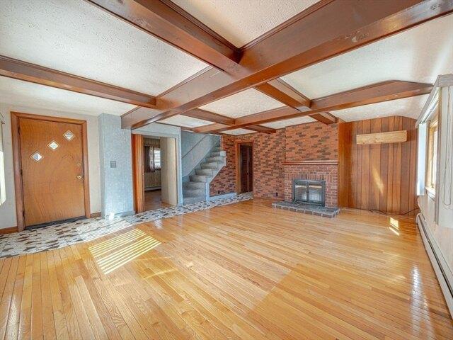 house with 4 bedroom, Winthrop MA ES105092555