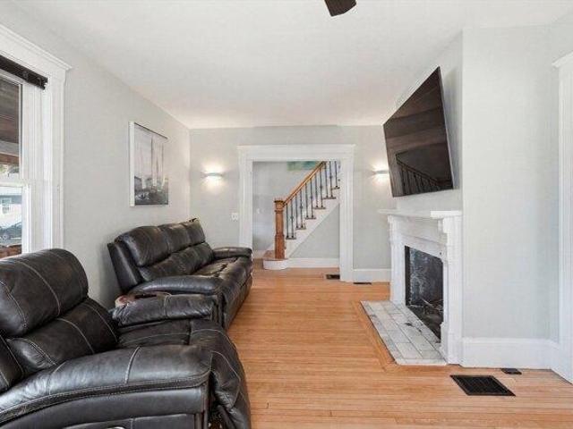 house with 4 bedroom, Winthrop MA ES105157691