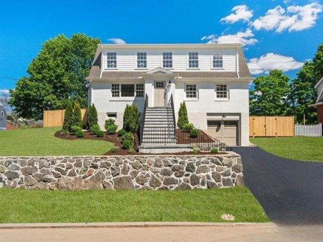 house with 4 bedroom, Winchester MA DS104043680