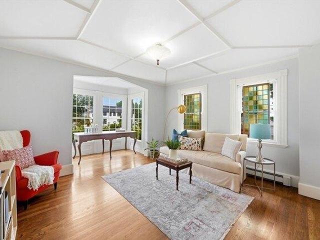 house with 4 bedroom, Winchester MA DS104298327