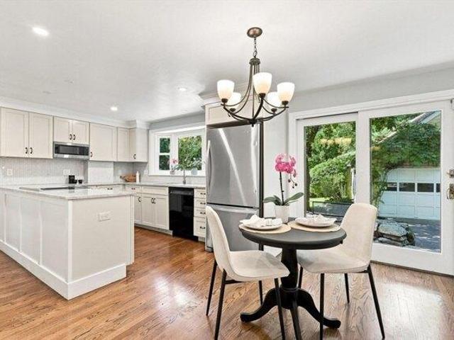 house with 4 bedroom, Winchester MA ES105079953