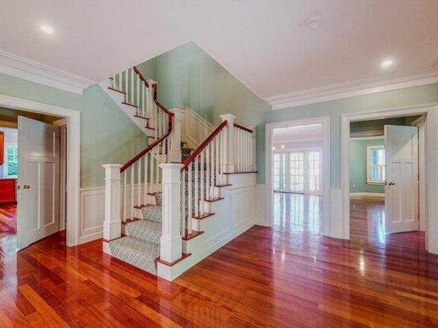house with 4 bedroom, Winchester MA ES103220038
