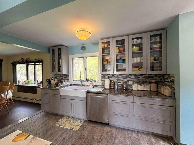 house with 4 bedroom, Winchester NH ES103665626