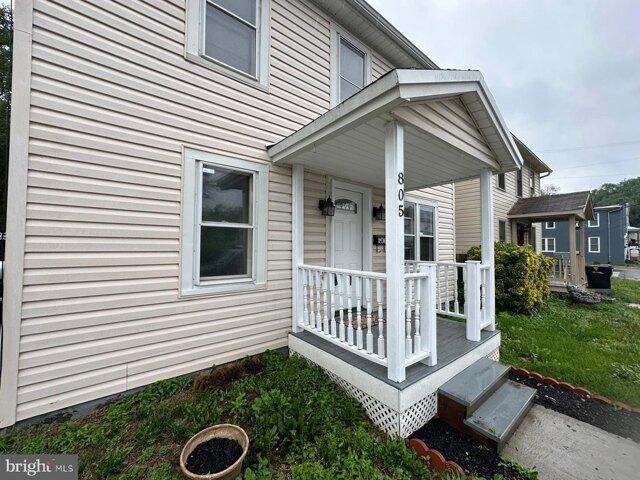 house with 4 bedroom, Winchester VA ES104906452