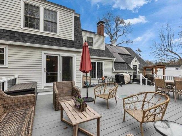 house with 4 bedroom, Windham NH DLS102344497