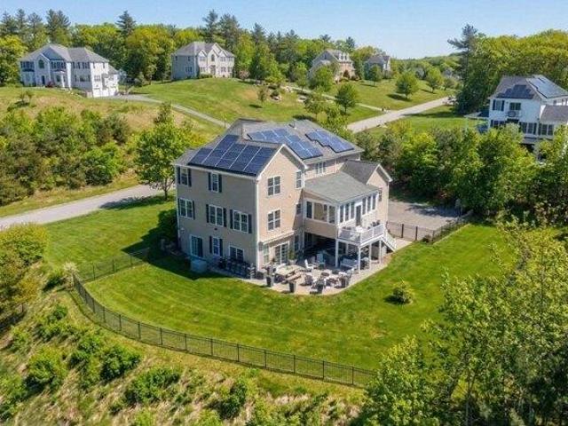 house with 4 bedroom, Windham NH DS102446558