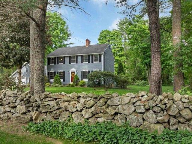 house with 4 bedroom, Windham NH DS102761575