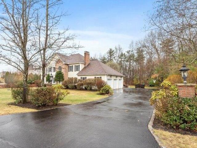 house with 4 bedroom, Windham NH DS103224016