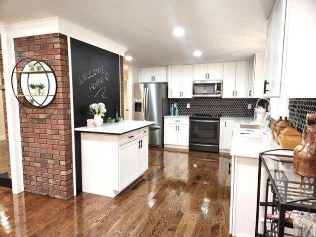 house with 4 bedroom, Windham NH DS103967733