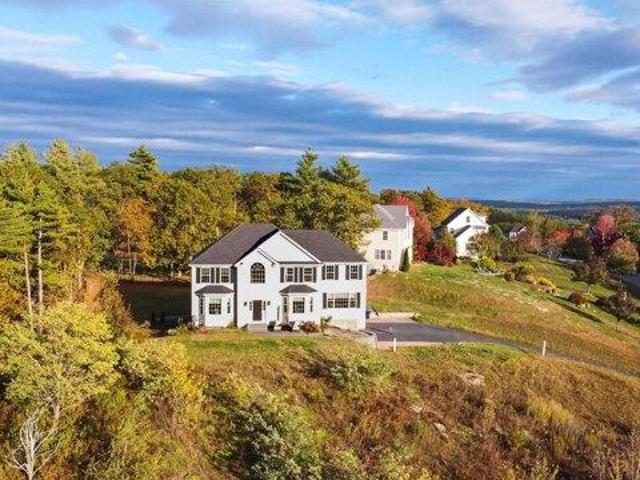 house with 4 bedroom, Windham NH ES104010529