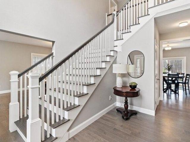 house with 4 bedroom, Windham NH ES104077771
