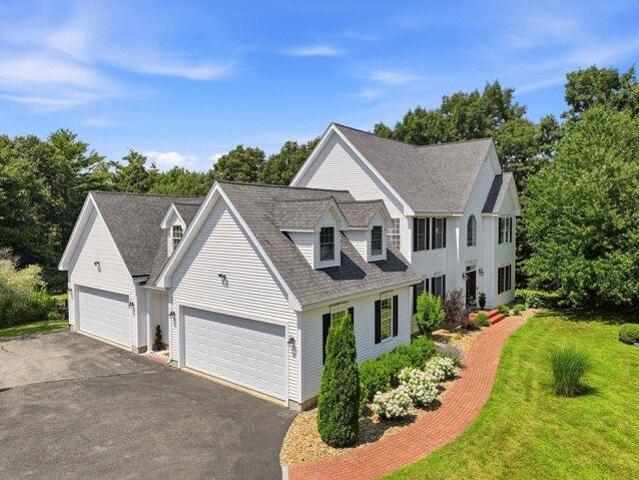 house with 4 bedroom, Windham NH ES104191292