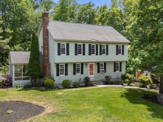 house with 4 bedroom, Windham NH ES104513740