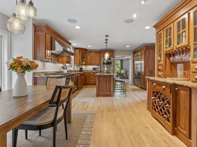 house with 4 bedroom, Windham NH ES104790898