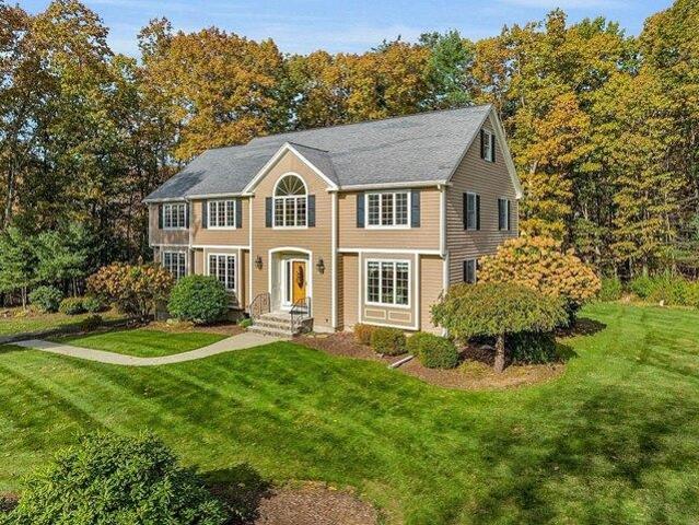 house with 4 bedroom, Windham NH ES103438737