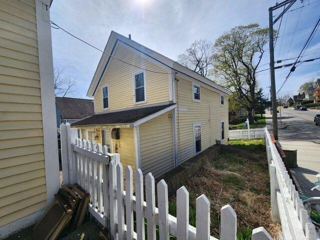 house with 4 bedroom, Windham CT DS102723785