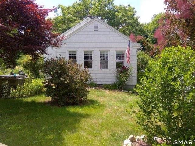 house with 4 bedroom, Windham CT ES104112119