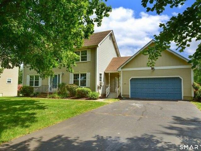 house with 4 bedroom, Windsor CT ES105105458