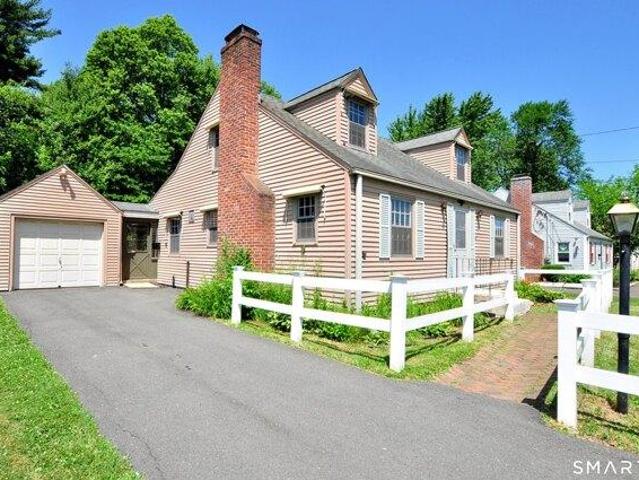 house with 4 bedroom, Windsor CT ES105113513
