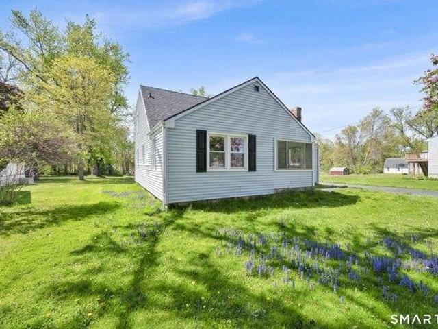 house with 4 bedroom, Windsor CT ES103967731