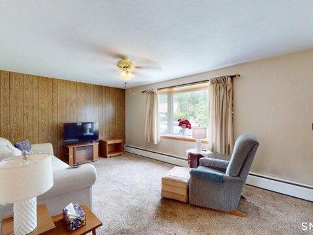 house with 4 bedroom, Windsor Locks CT DS103070103