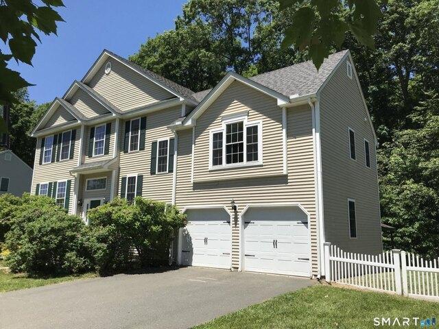 house with 4 bedroom, Windsor Locks CT DS103160188