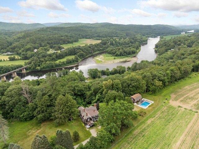 house with 4 bedroom, Windsor VT ES105174809