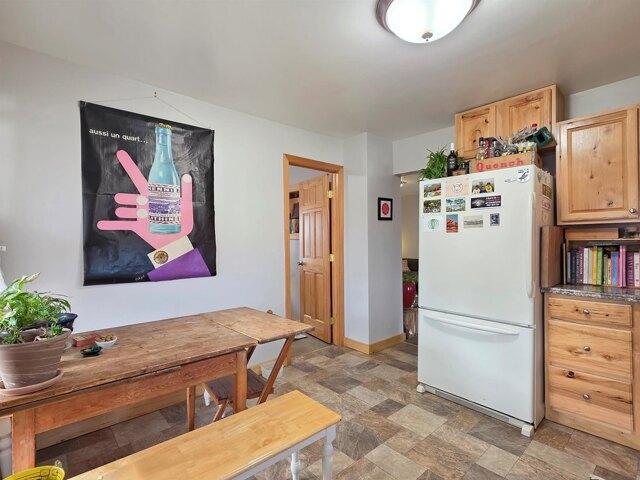 house with 4 bedroom, Winooski VT ES104076841
