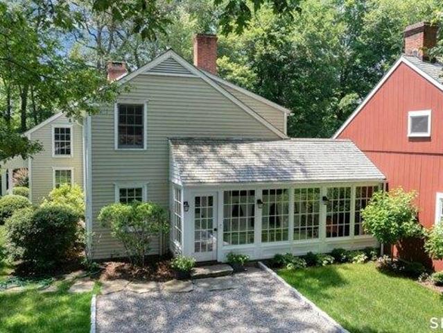 house with 4 bedroom, Wilton CT DS102214706