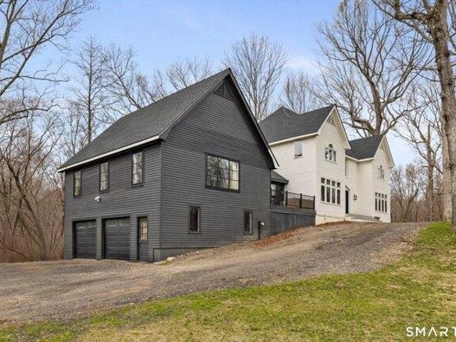 house with 4 bedroom, Wilton CT ES102824145