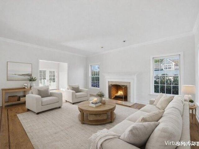 house with 4 bedroom, Wilton CT ES104849244