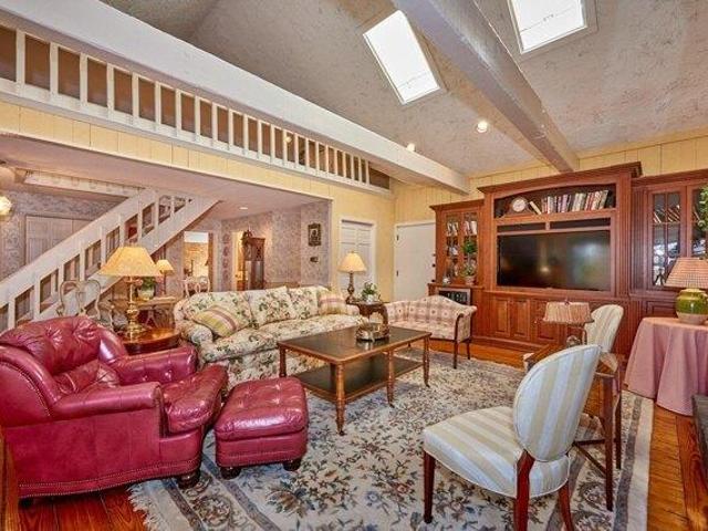 house with 4 bedroom, Wilbraham MA DLS102212835