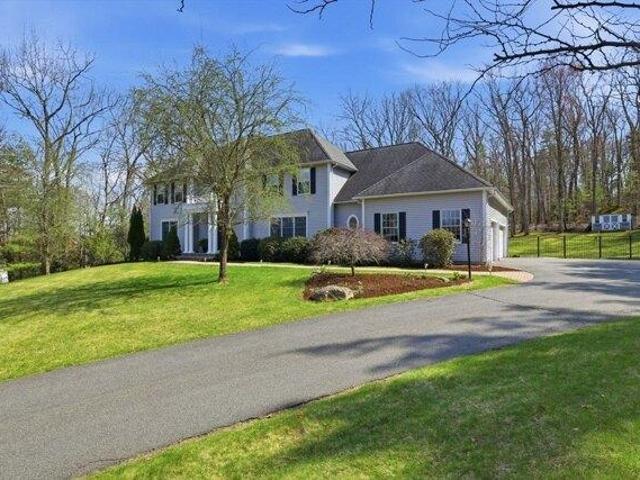 house with 4 bedroom, Wilbraham MA DS102827004
